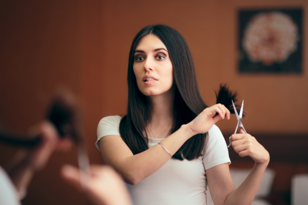 Cheveux : comment couper ses pointes ? - Mes Astuces Faciles
